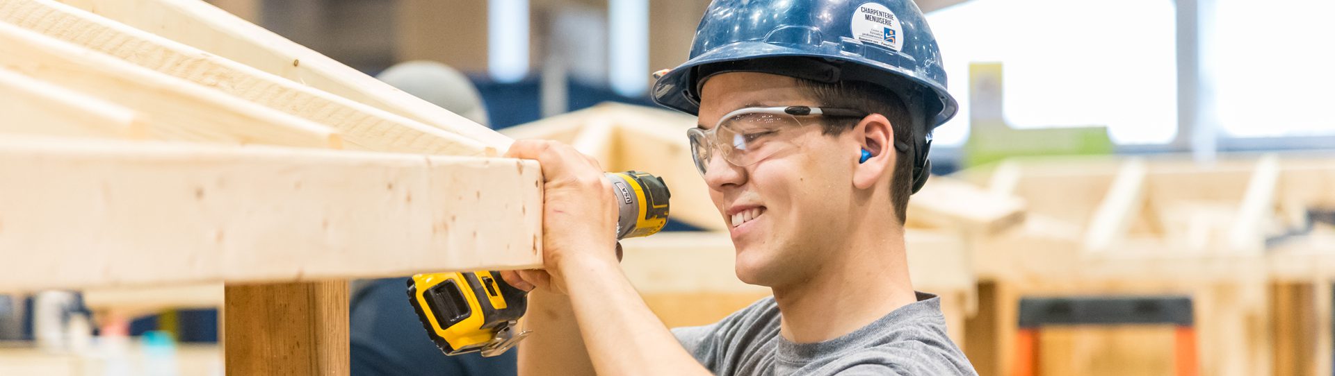 Charpenterie-menuiserie - Olympiades Métiers